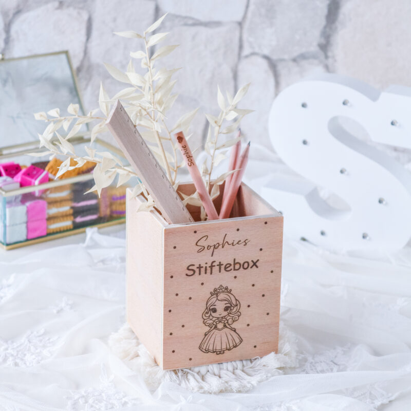 Stiftehalter Holz - Schreibtisch - personalisierbar mit Name + Motiv - Stiftebox - Geschenk ...